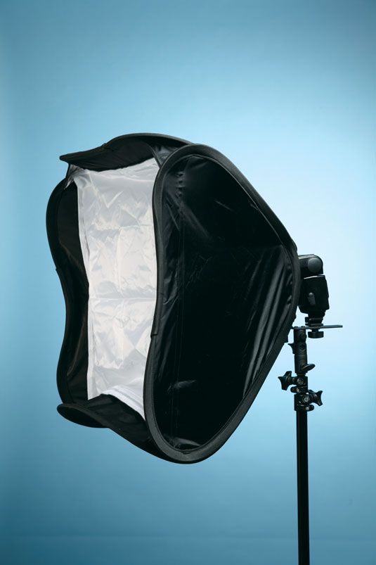 Bessel 60x60cm pop-up softbox | Creative Bloq