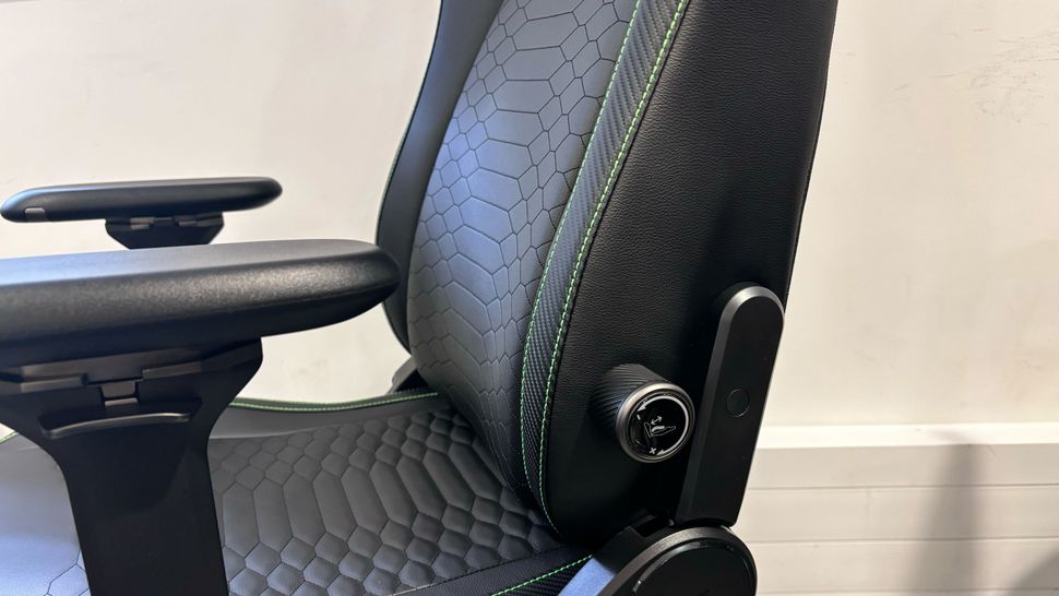 Razer Iskur V2 review: sleek design and superior support | TechRadar