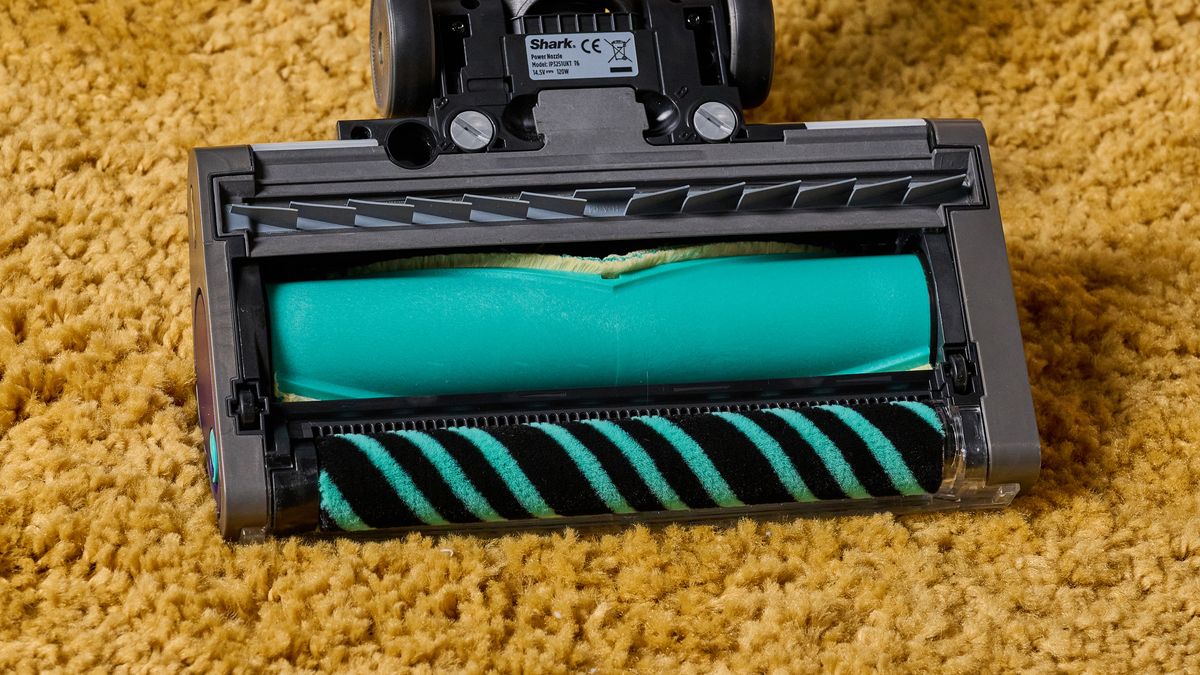 Shark PowerDetect Cordless Stick Vacuum review | TechRadar