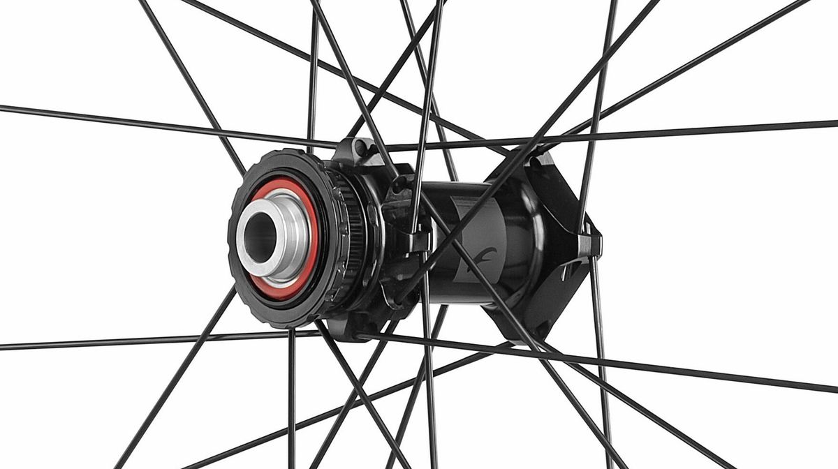 Fulcrum's new Wind wheels are wider, deeper, lighter and made for all ...