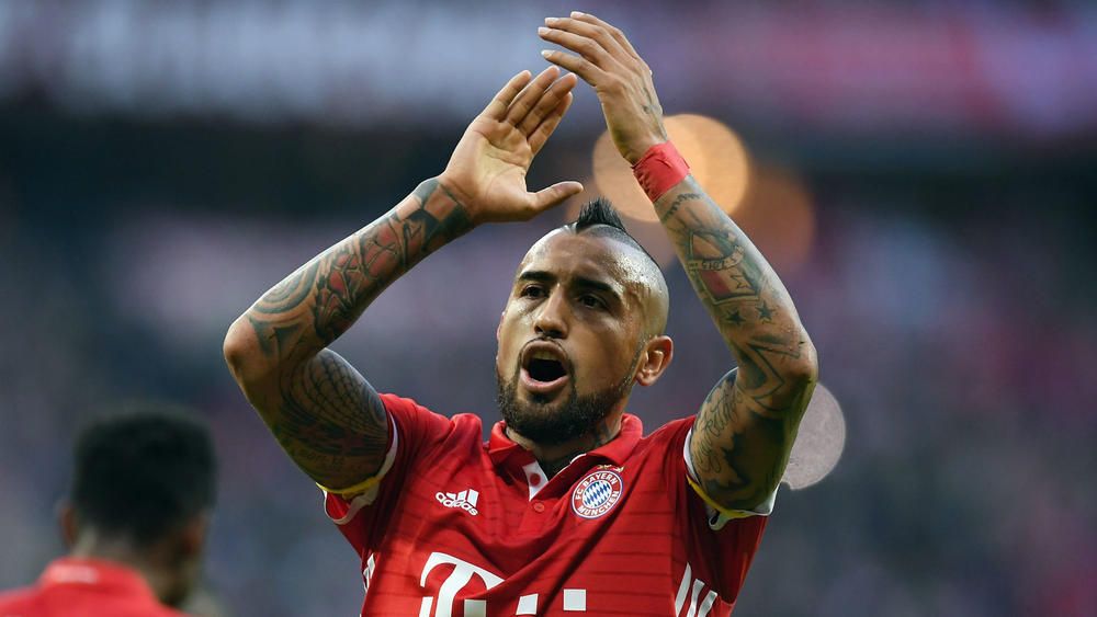 Vidal demands 11 warriors when Bayern tackle Arsenal | FourFourTwo