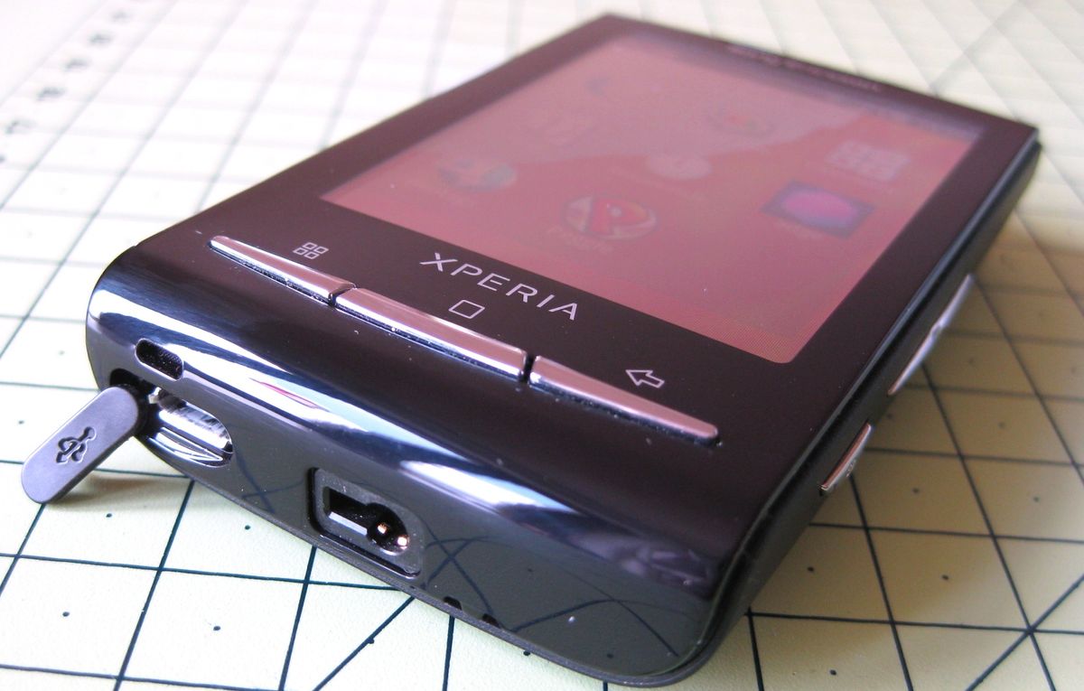Sony Ericsson Xperia X10 Mini: Hands-on gallery - Sony Ericsson Xperia ...