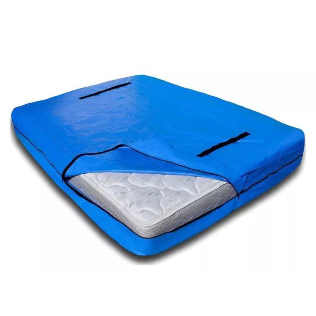 Best mattress bags for moving and storing a bed — from $7.28 | Real Homes