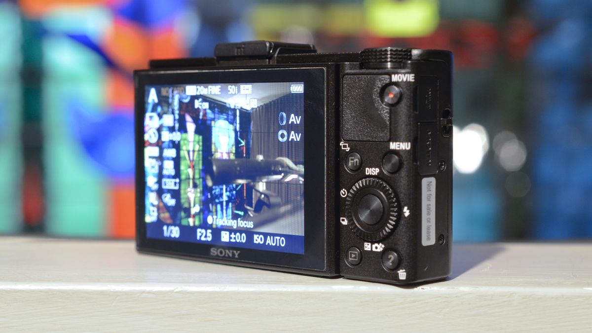 Build quality and handling - Sony Cyber-shot RX100 II review - Page 2 ...