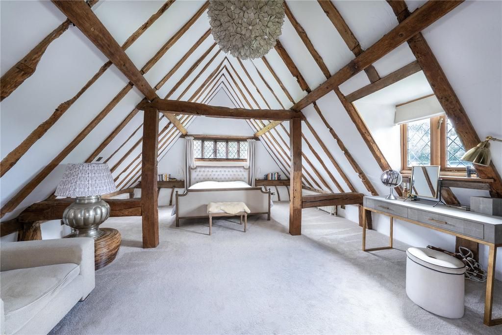 Beams, flagstone floors and leaded windows in a glorious old manor ...