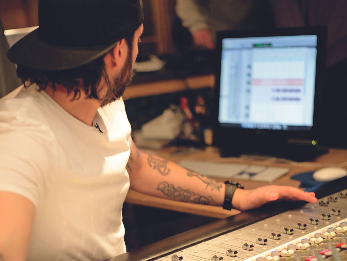 Analogue and digital sound explained | MusicRadar