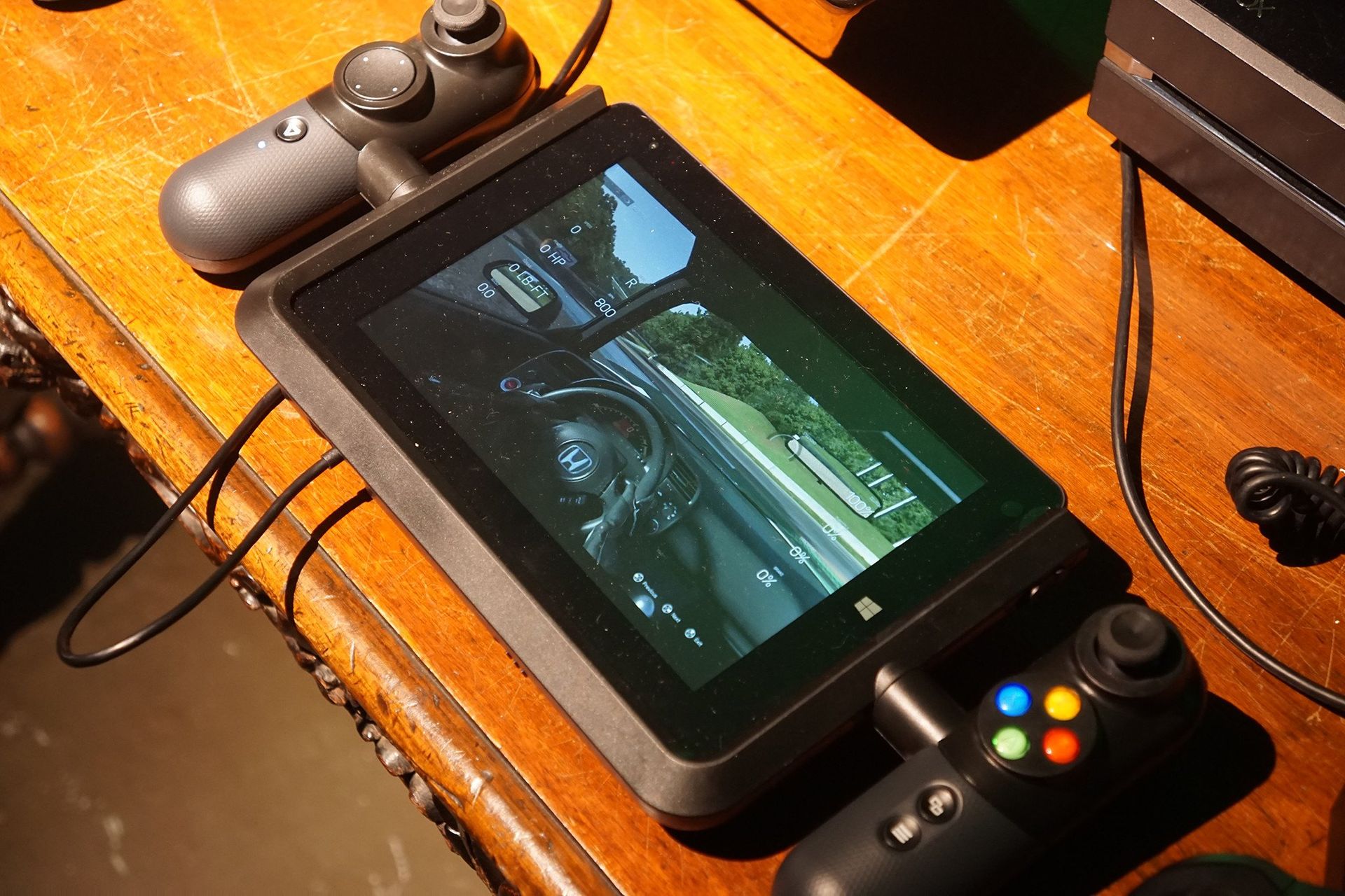 The Xbox-streaming Linx Vision 8 tablet is a lot better than you might ...