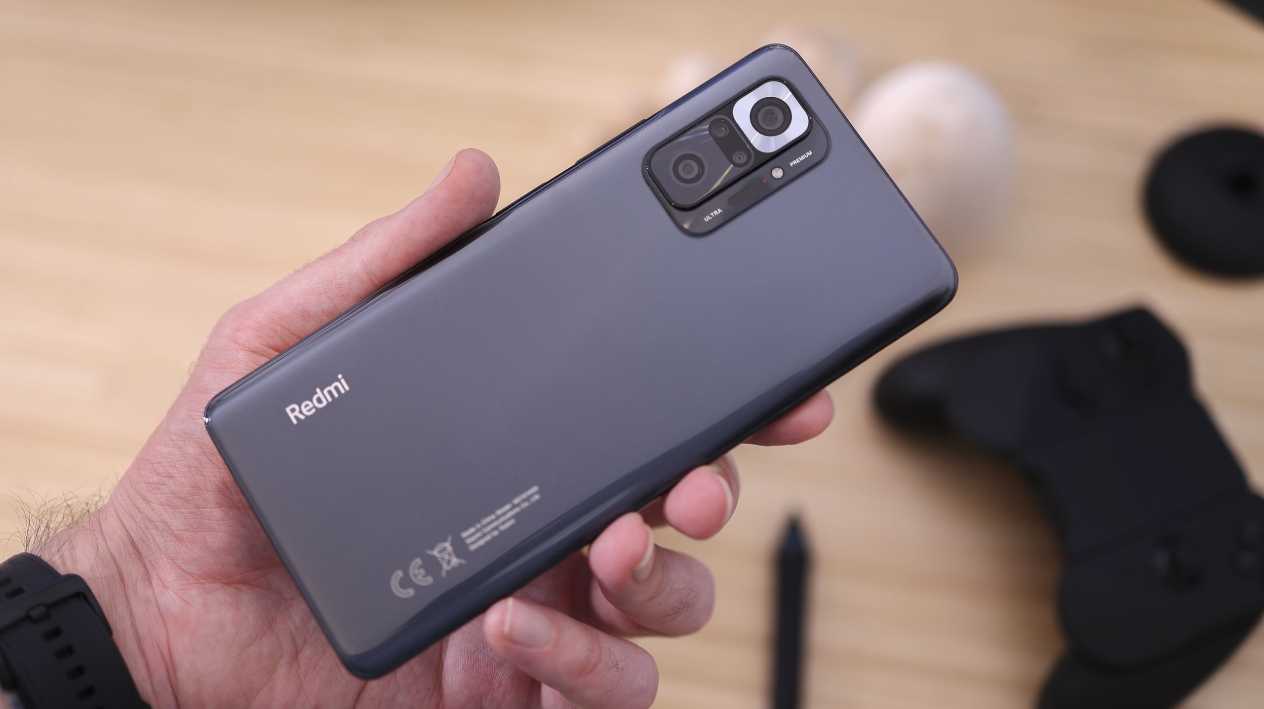 The Redmi Note 10 Pro is a budget camera phone that's also a flagship ...
