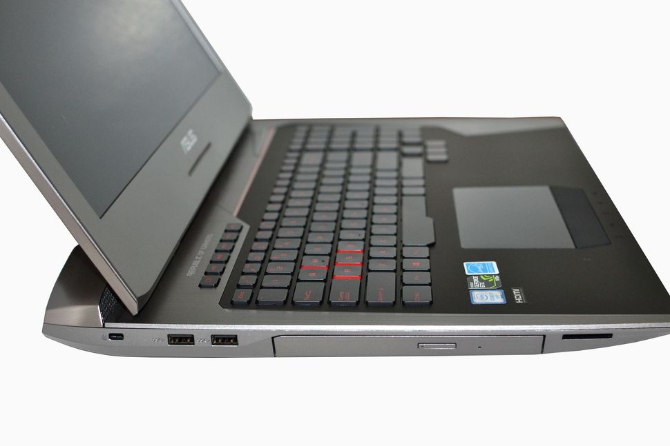 Asus G752VT-DH72 Review | PC Gamer