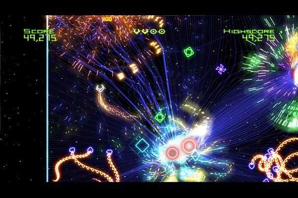 Geometry Wars: Retro Evolved - Xbox Live Arcade review | GamesRadar+