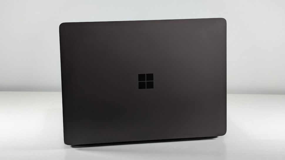 Microsoft Surface Laptop 7th Edition review: Doesn’t quite bite the ...