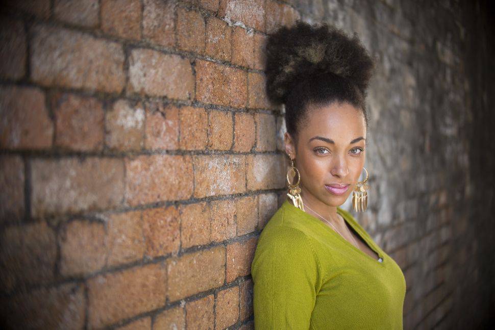 Focusing and framing - 14 portrait photography tips you'll never want ...