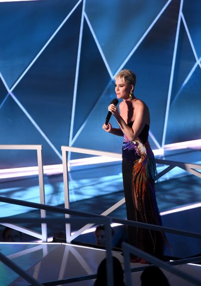 Katy Perry's 2024 VMAs Red Carpet Look Brings the Nasty-Sweaty Club Rat ...