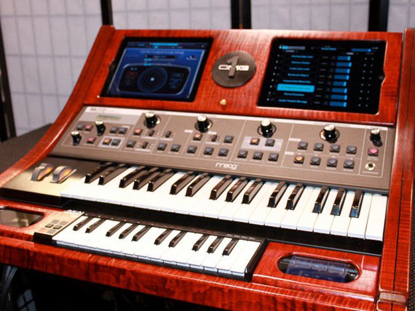 NAMM 2011: Spectrasonics and Bob Moog Foundation unveil the OMG-1 ...