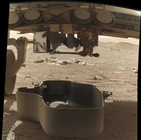 Mars helicopter Ingenuity gets 1st taste of Red Planet air (video) | Space