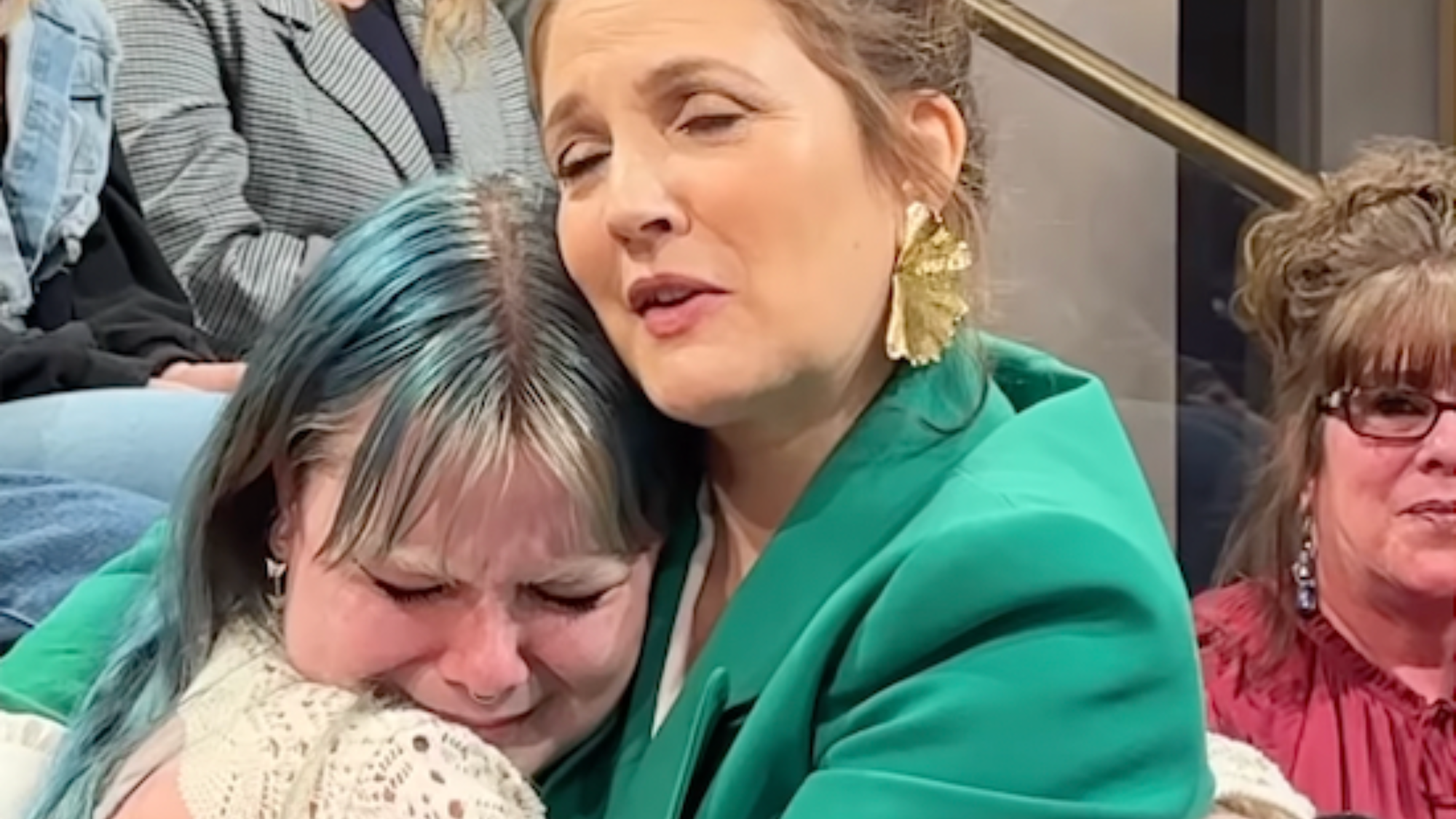 Drew Barrymore Comforted a Crying Audience Member on Her Talk Show ...