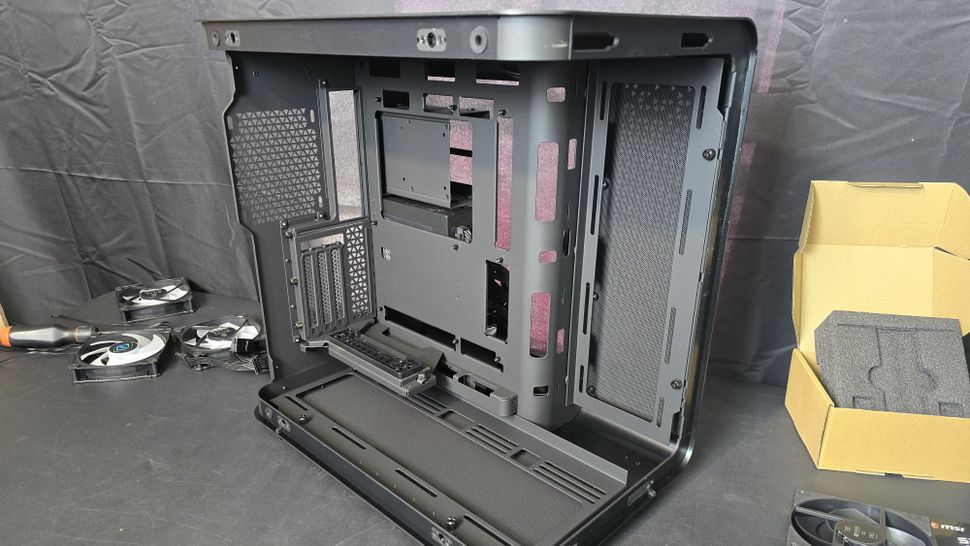 MSI MEG Maestro 700L PZ Case Review: Big and Luxurious | Tom's Hardware