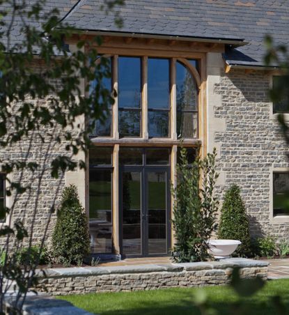 How to choose traditional windows for period homes | Real Homes