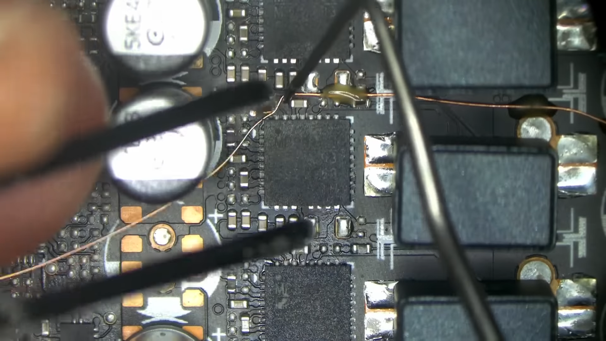 Dead RTX 5090 with a cracked PCB gets urgent surgery from repair wizard ...