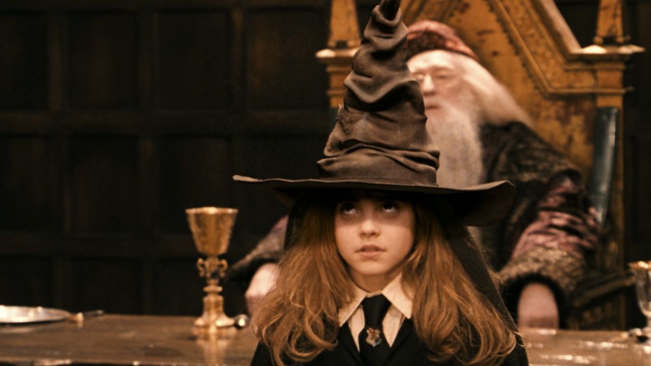 That Time Emma Watson Proved On Set She Was The Perfect Person To ...