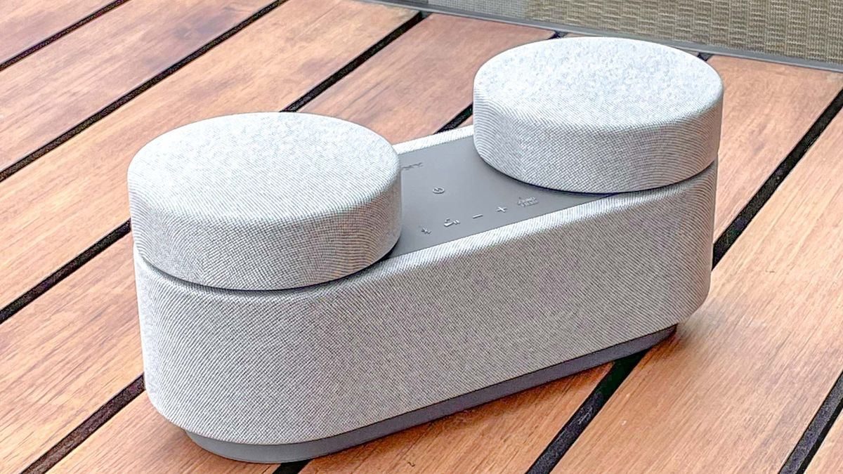 Sony HT-AX7 hands-on: This weird Bluetooth speaker is actually pretty ...
