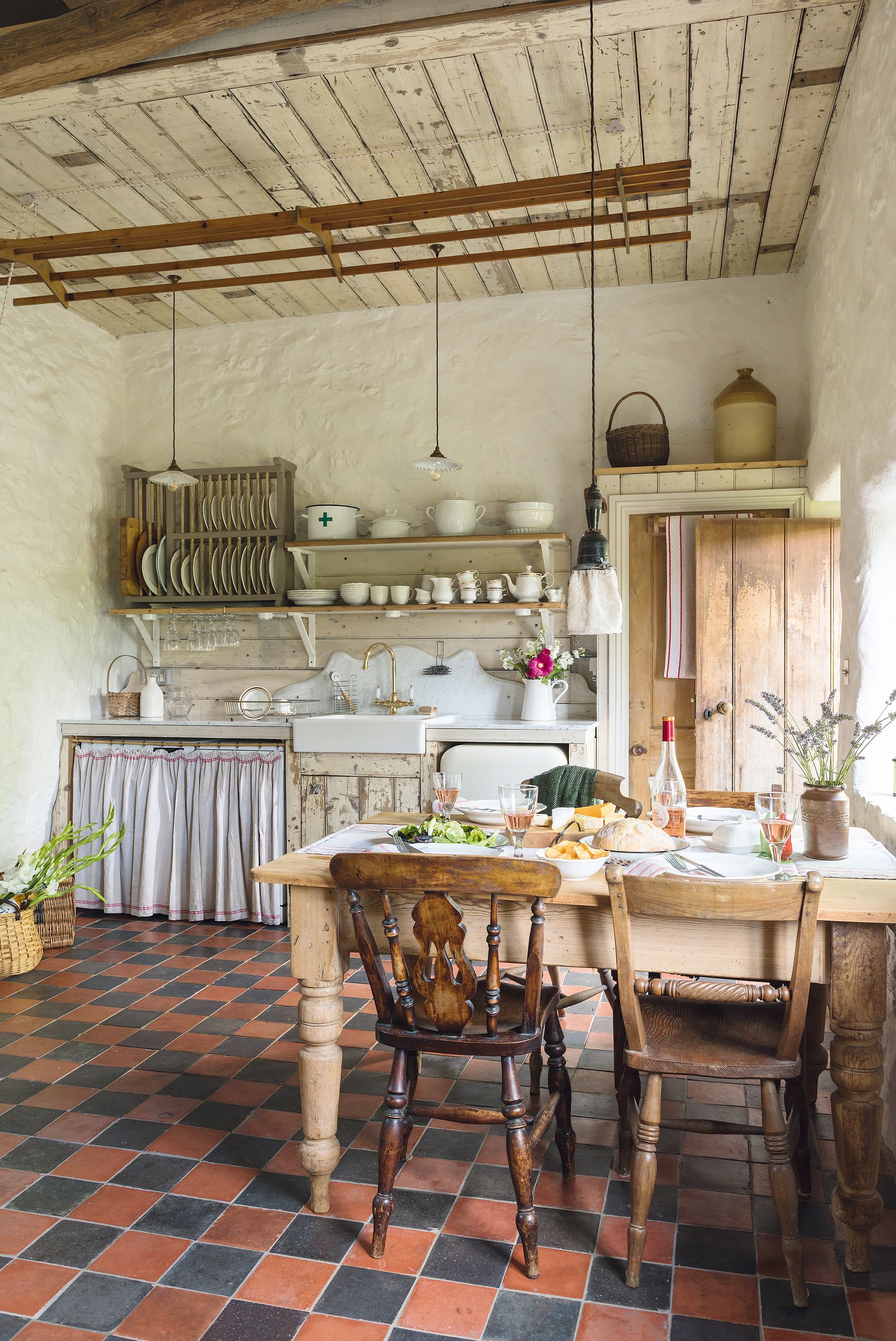 Real home: a rustic cottage beautifully restored using traditional ...