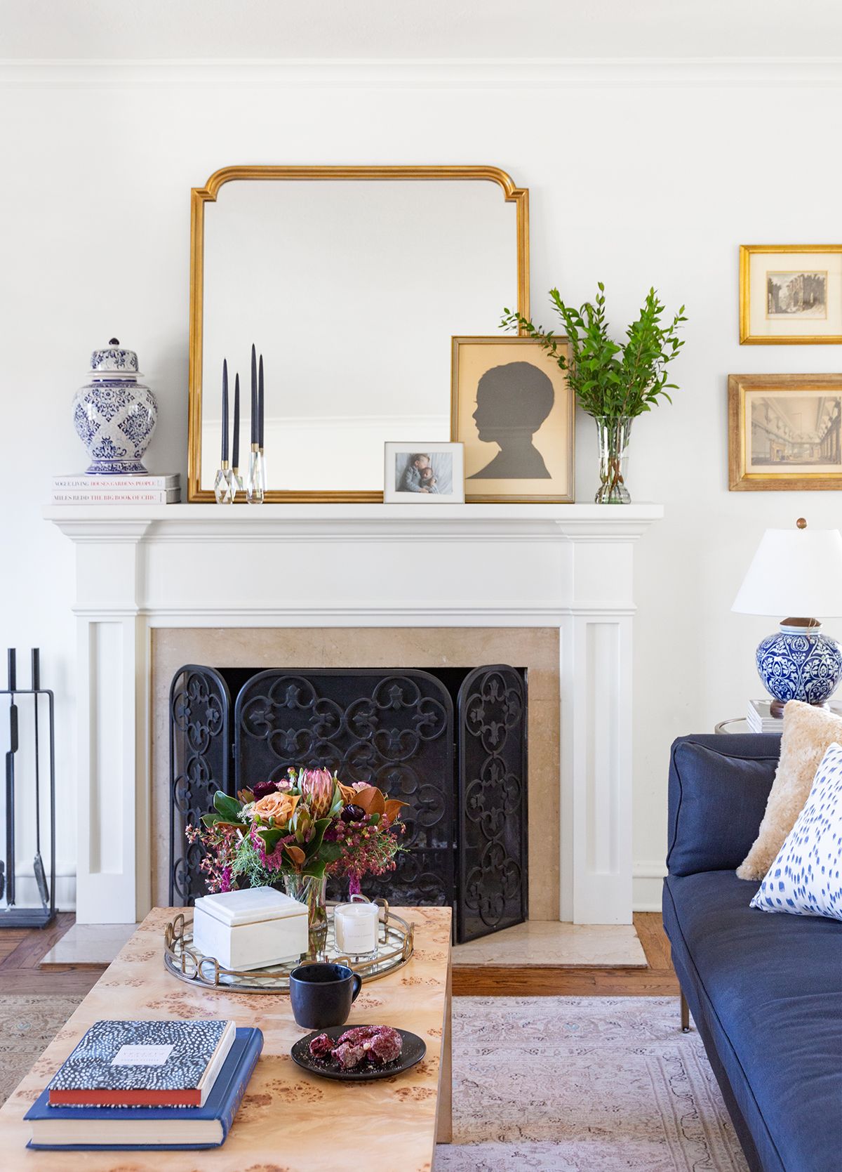 These are the biggest mistakes to avoid when hanging mirrors | Livingetc