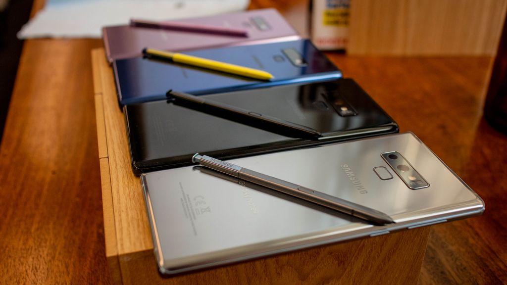 Here's the Silver Samsung Galaxy Note 9 in ten super-polished hands-on ...