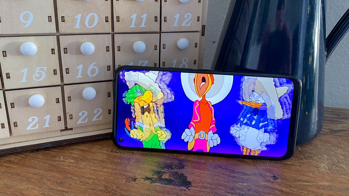 TCL 10 5G UW: This 5G Android phone is shockingly good for $399 | Tom's ...