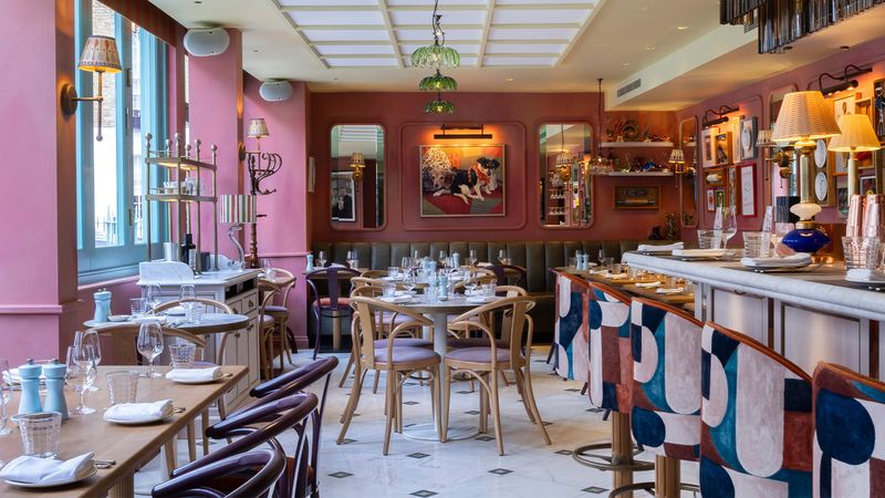 Cafe Linea opens next to London’s Saatchi Gallery | Wallpaper