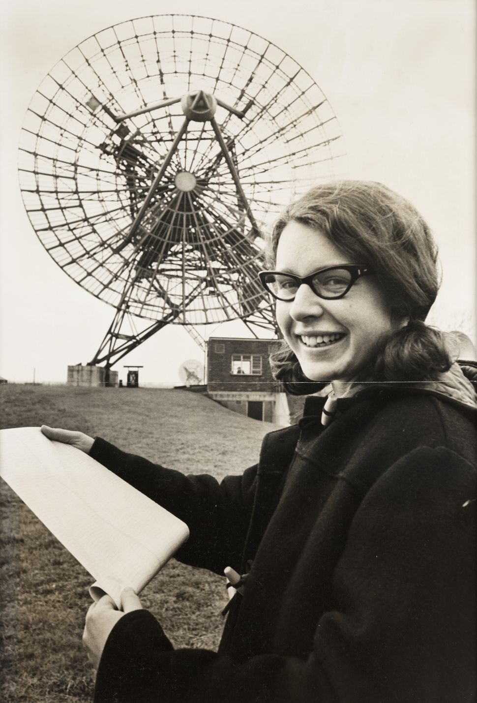 Science history: Jocelyn Bell Burnell discovers a signal of 'little ...