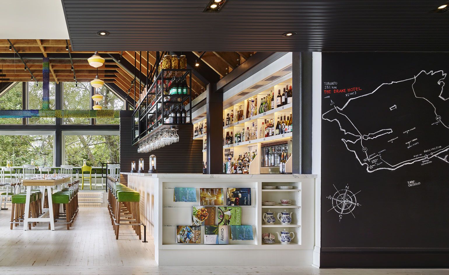 Drake Devonshire | Wallpaper