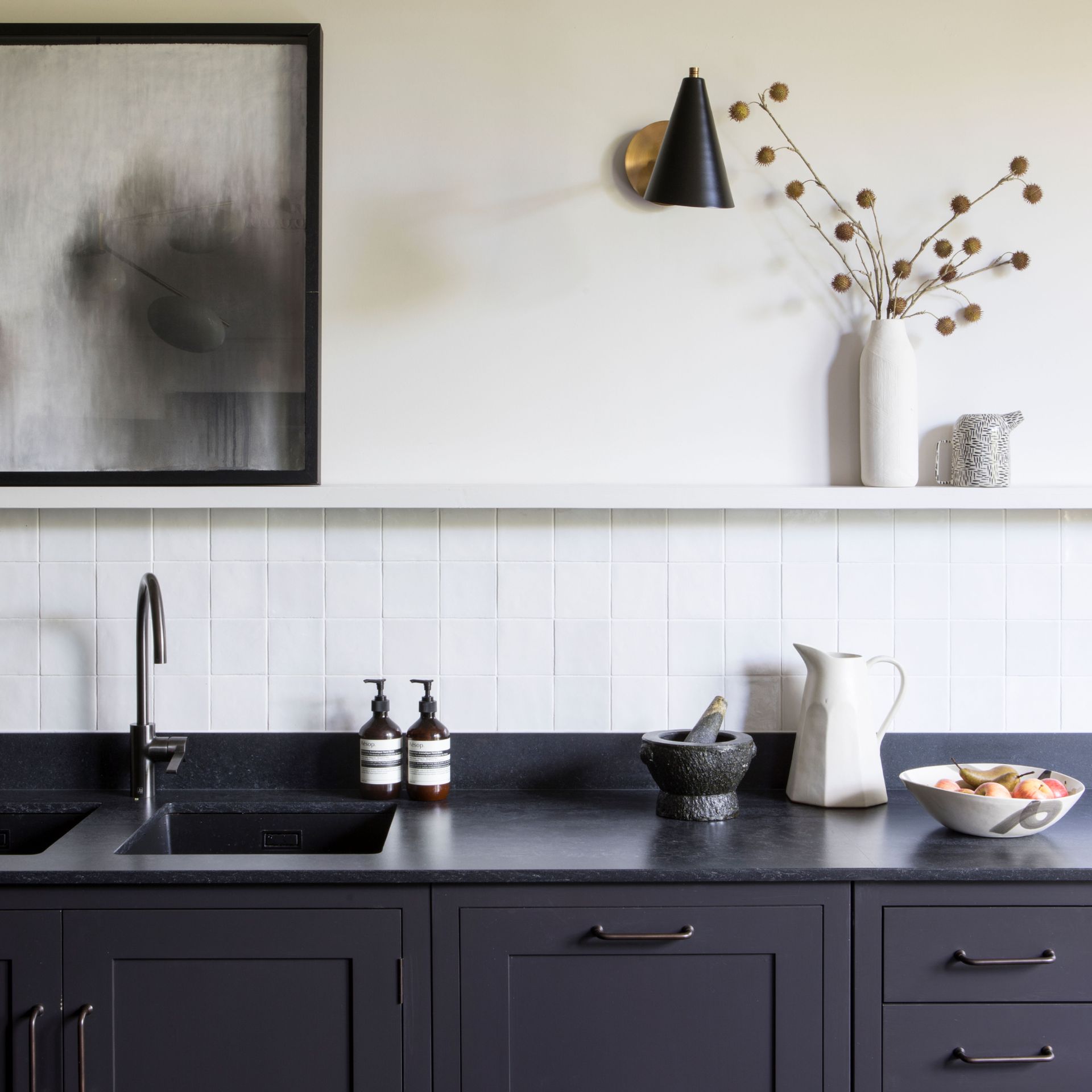 6 colours that will transform a dark kitchen with low natural light ...