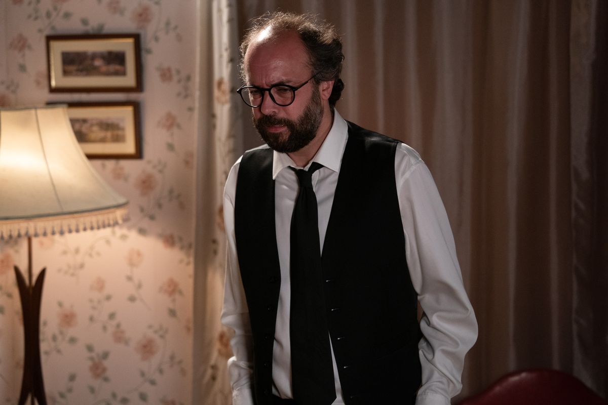 EastEnders spoilers: Bianca Jackson turns the screws on killer Reiss ...