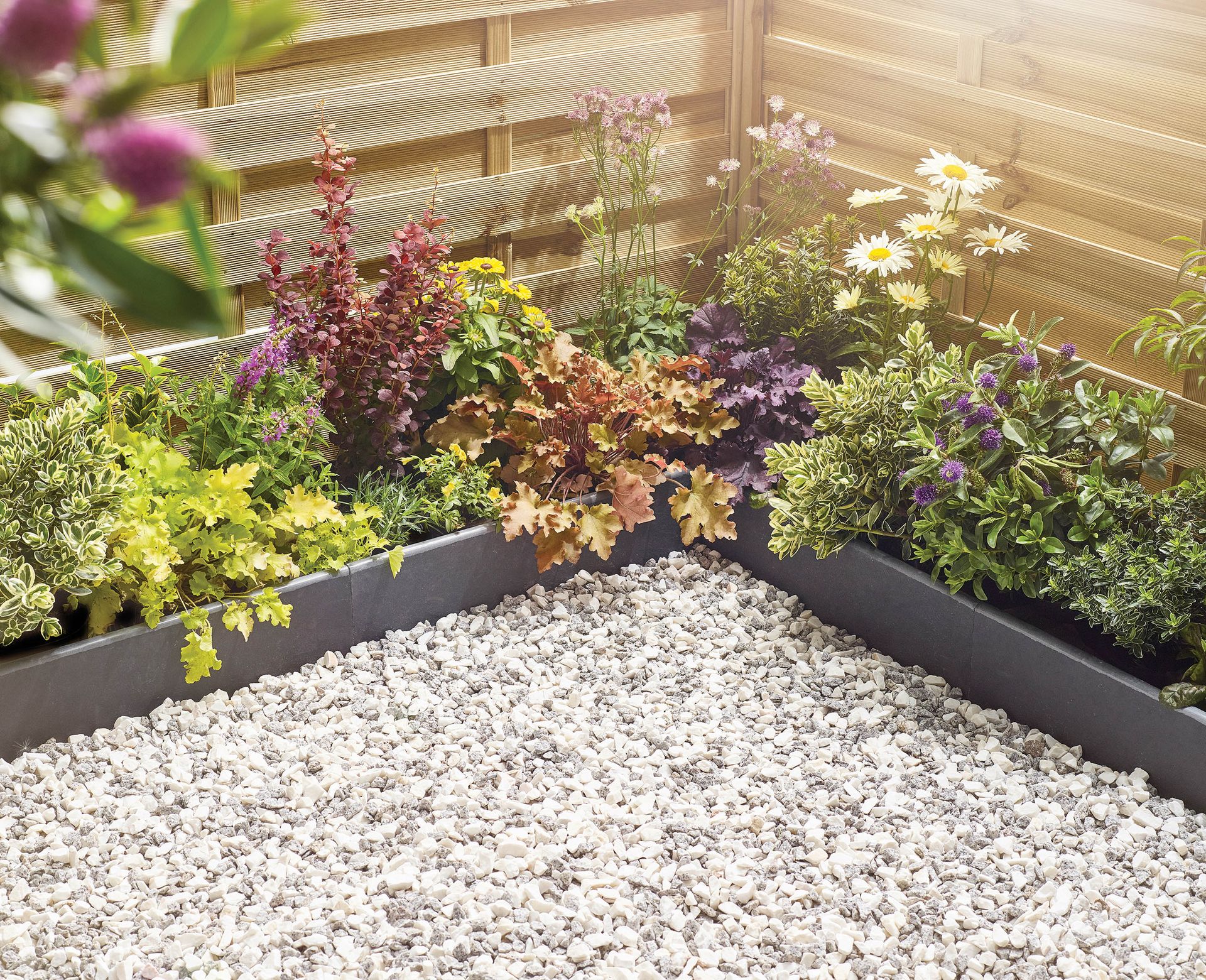 Modern edging ideas: 11 chic ways to divide your garden zones ...