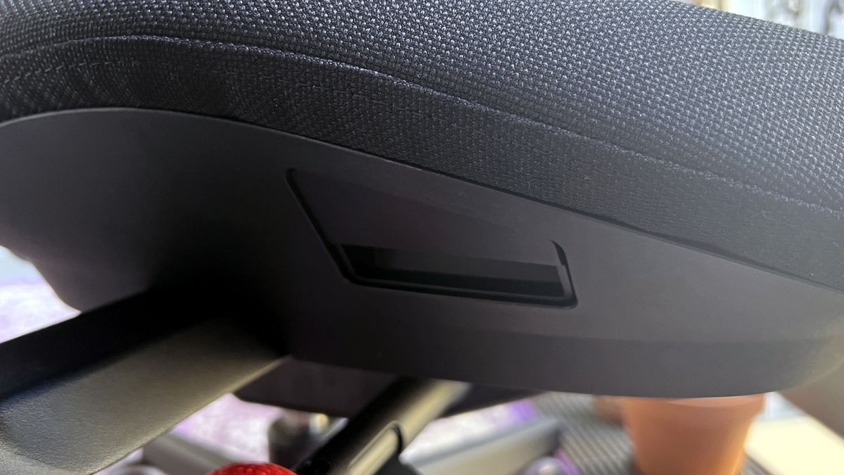 Herman Miller x Logitech G Vantum Review: Perfect — If It Fits | Tom's ...