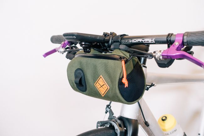 Best bike bar bags: Nine of the best options for packing your snacks ...