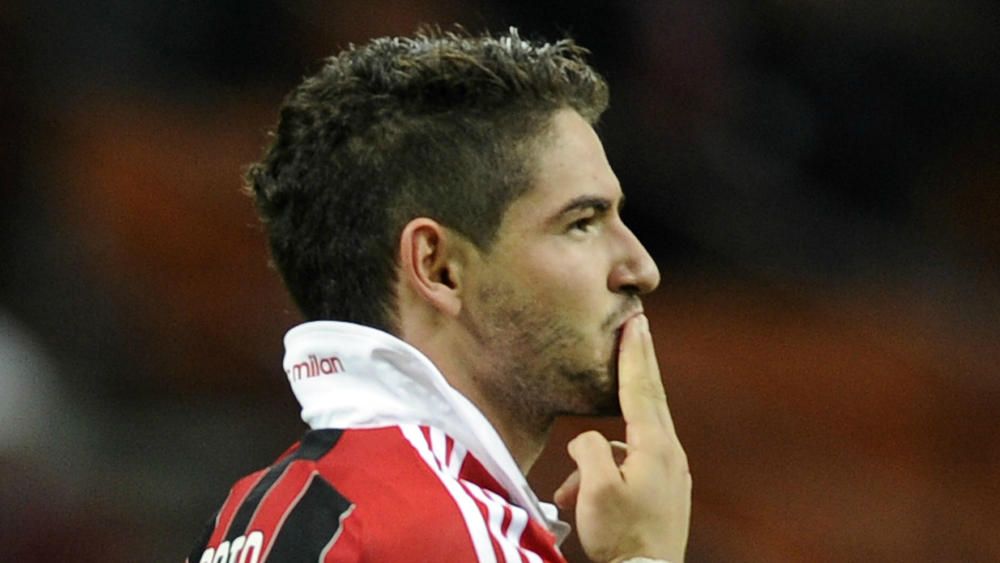 I'm in love with Italy - Former AC Milan star Pato open to Inter switch ...
