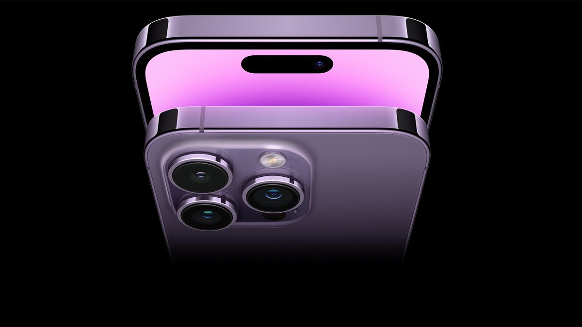 Dynamic Island is what Android should have done with hole-punch cameras ...