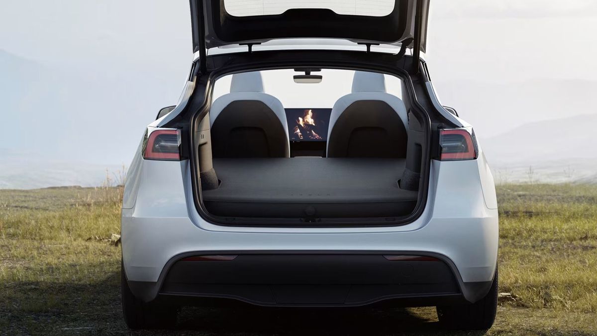 New Tesla accessory is a must-have for multi-day car journeys …and it’s ...