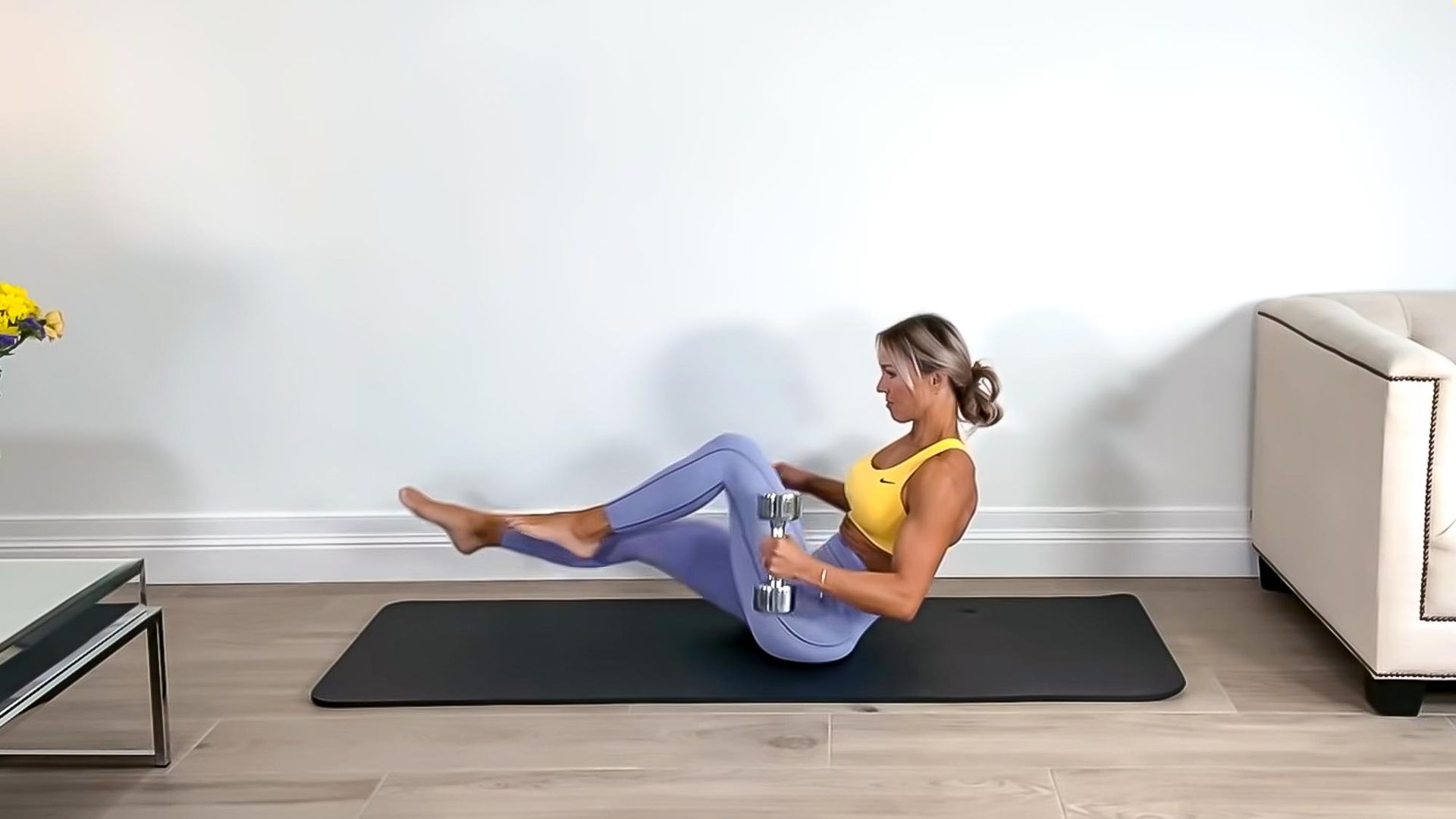 This ab workout with weights has 1.3 million views — here’s what ...