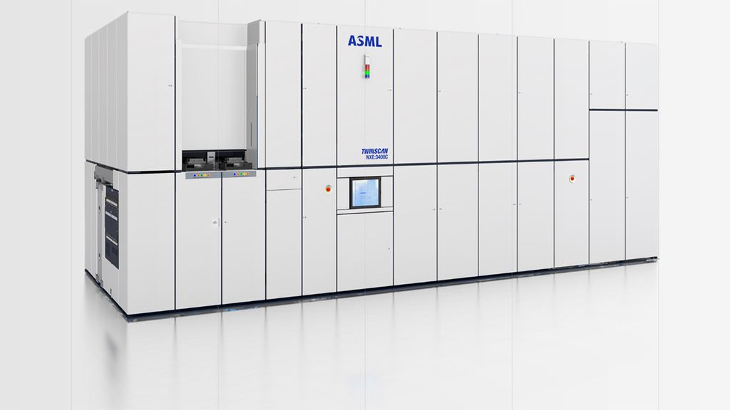 Dutch government to ban ASML from servicing installed wafer tools in ...