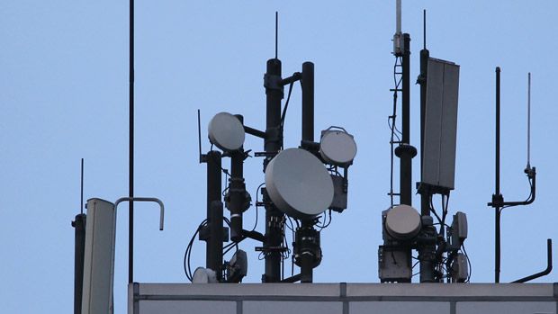 Mysterious 'fake' phone towers discovered in the US | News | | The Week
