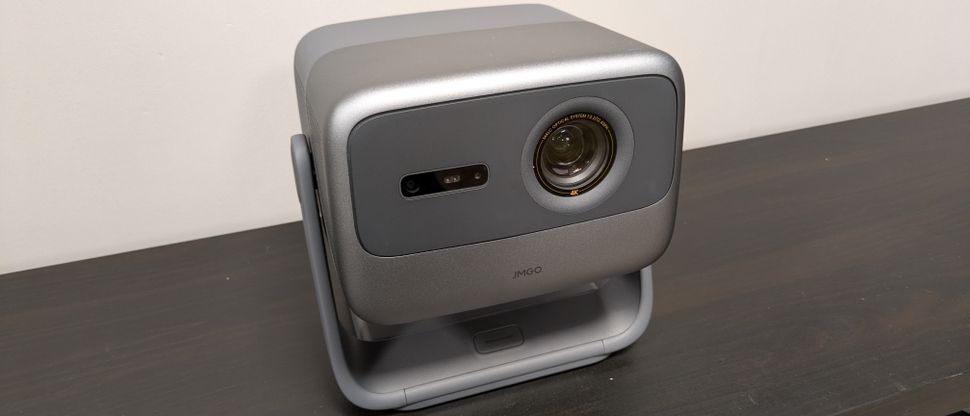 JMGO N1S Pro 4K review: a solid and versatile portable projector ...