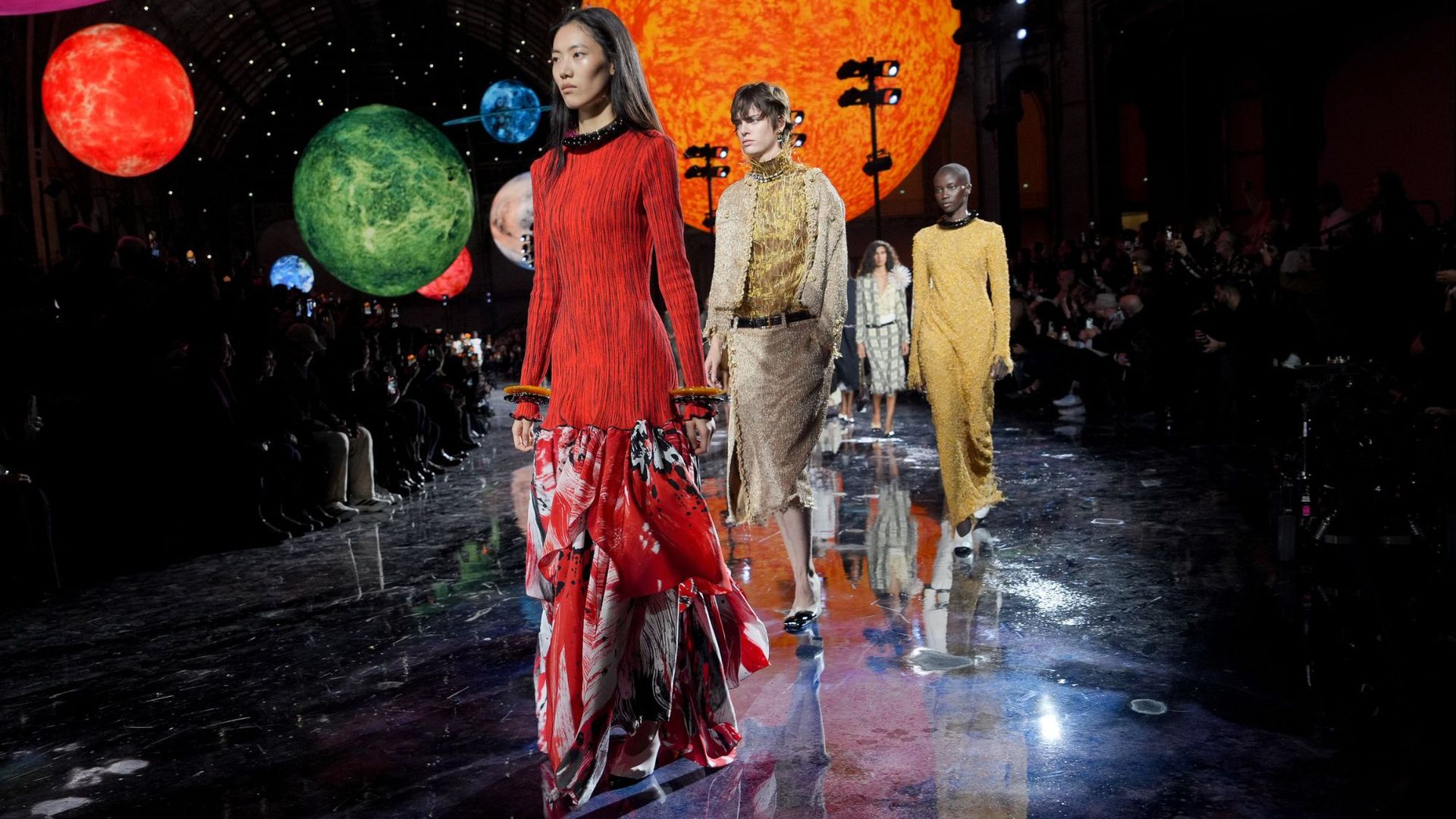 Paris Fashion Week Highlights: Shows, Celebrities and More | Marie ...