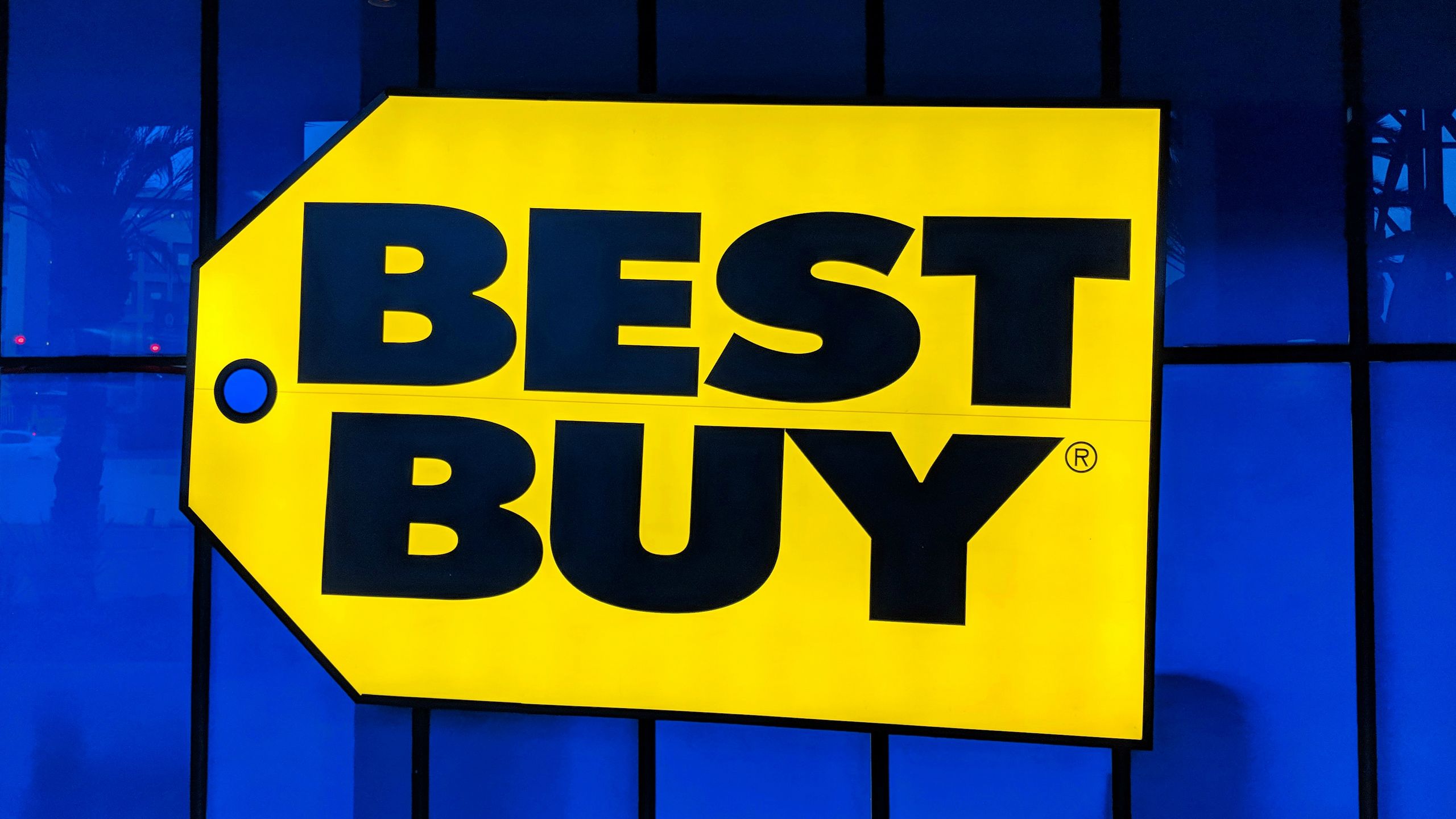 Best Buy student discounts: how to save on laptops, Apple devices ...