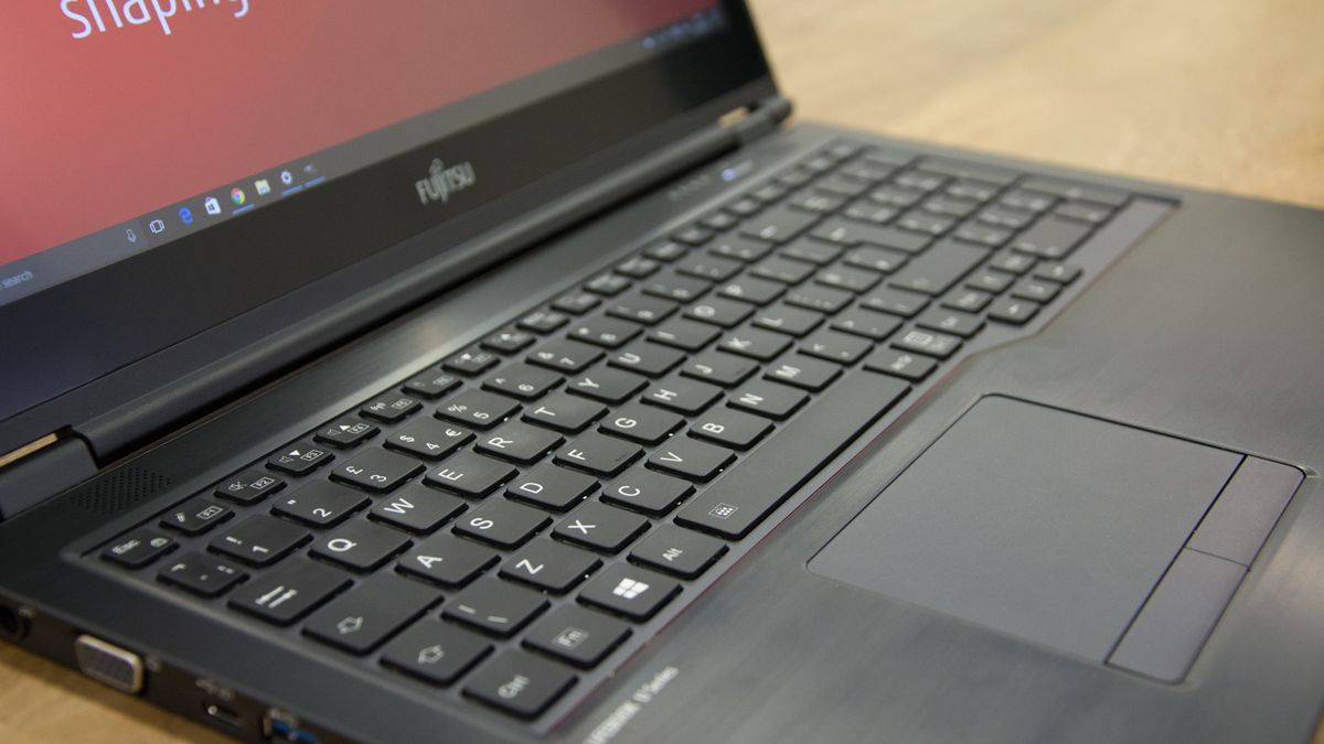 Fujitsu Lifebook U757 review | ITPro