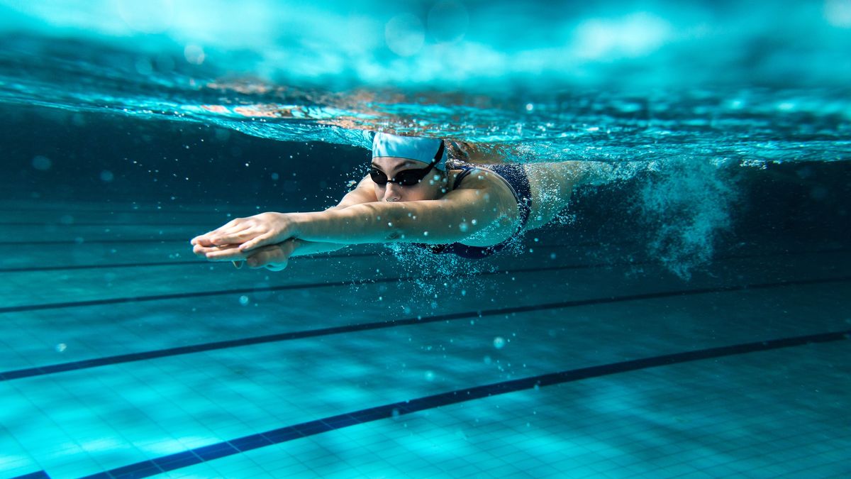 Rowing vs swimming: Which burns more calories? | Tom's Guide
