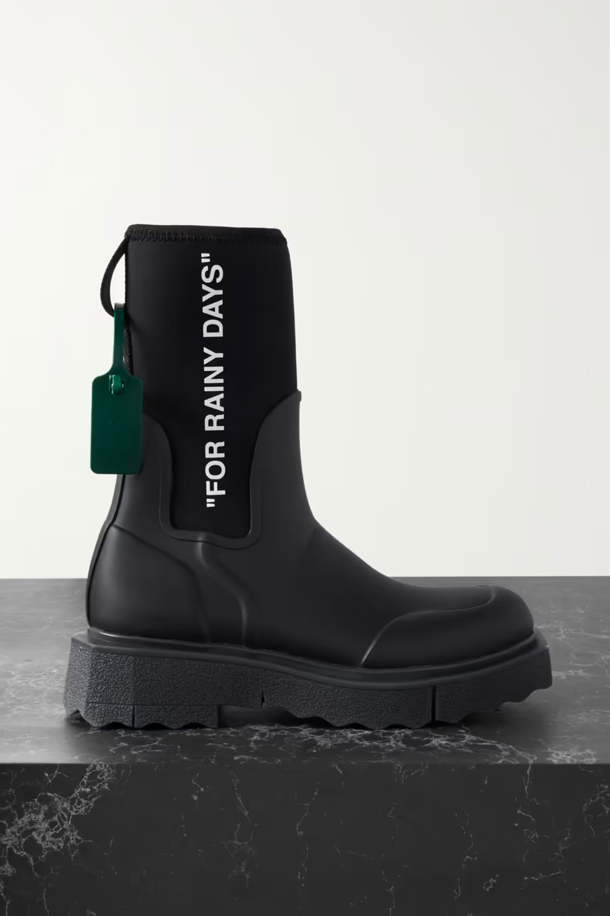 The 11 Best Rain Boots for Women, According to Marie Claire Editors ...