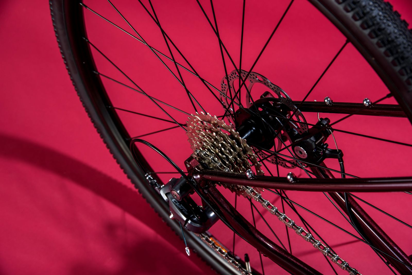 GT Grade Elite gravel bike review – a good bike let down by its brakes ...